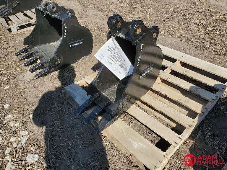 Unused LandHero Heavy Duty Bucket for Mini Excavator 305mm, 12IN - Adam ...