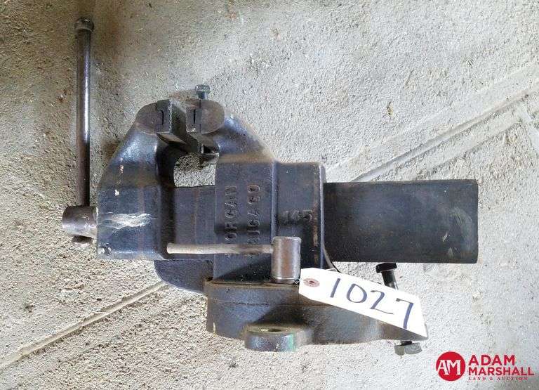 Morgan-Chicago 4.5" Bench Vise - Adam Marshall Land & Auction, LLC