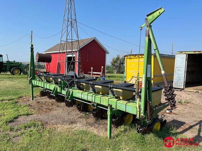 John Deere 7300 8R30 MaxEmerge 2 Planter - Adam Marshall Land & Auction ...