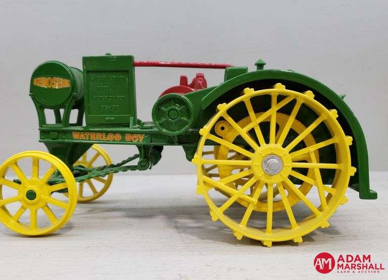 (2) John Deere tractors: Waterloo boy Model R Special Edition, 1923 ...