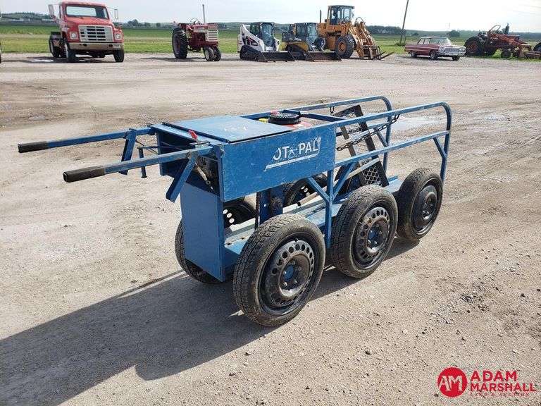 Northern Pivot Pal Cart - Adam Marshall Land & Auction, LLC