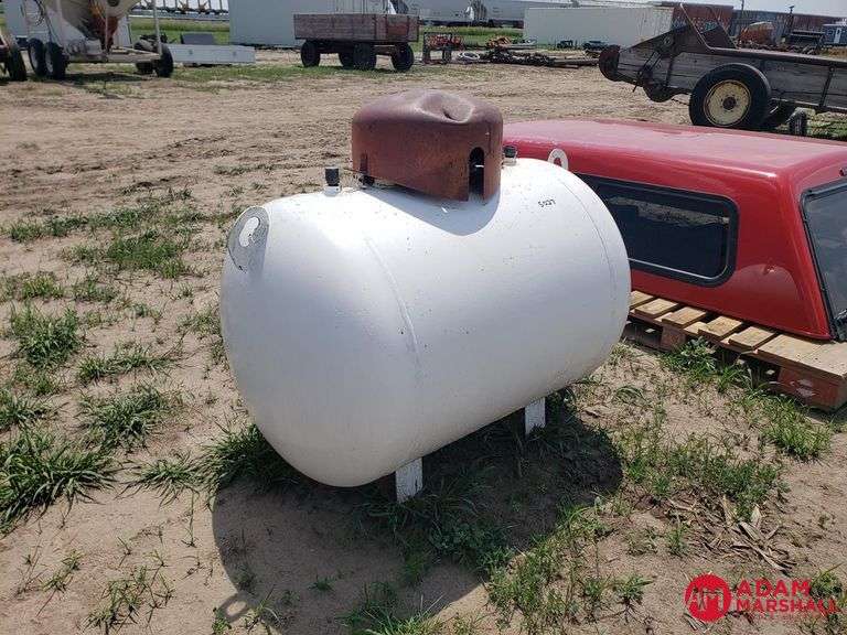 125 Gallon Propane Tank - Adam Marshall Land & Auction, LLC