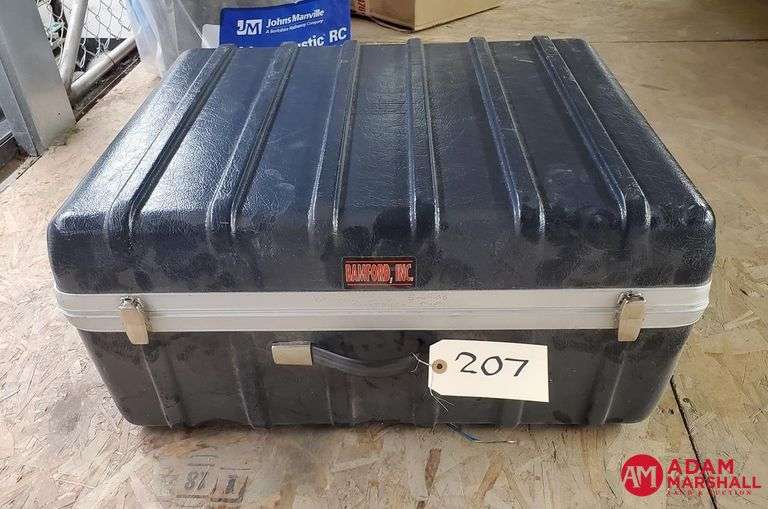 Shortridge Instruments Flow Hood Backpressure Compensated Air Balance ...