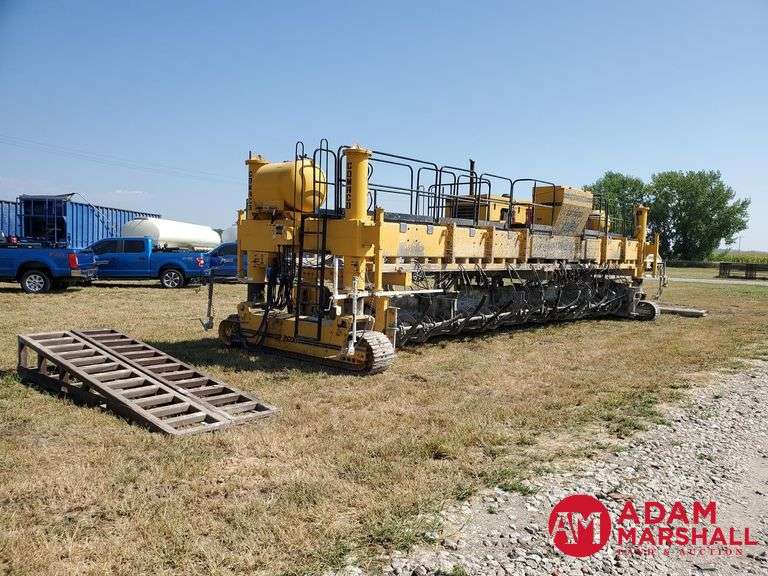 1998 Gomaco GP2600 Paver Slipform - Adam Marshall Land & Auction, LLC
