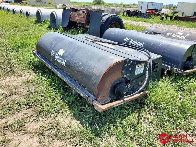 Bobcat 84"/7' Box Broom Sweeper Bucket - Adam Marshall Land & Auction, LLC