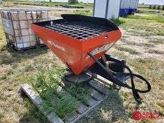 Hs8 BobCat Spreader - Adam Marshall Land & Auction, LLC