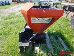 Hs8 BobCat Spreader - Adam Marshall Land & Auction, LLC