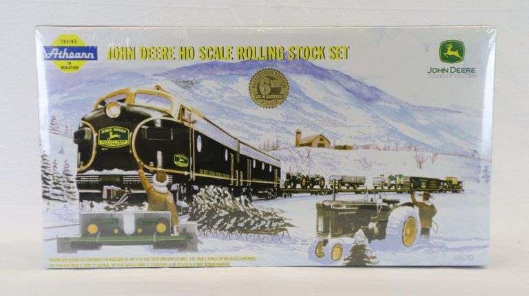 Athearn John Deere HO Scale Rolling Stock Train Set - Matthews Auctioneers