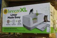Breeze XL Litter Box - Matthews Auctioneers