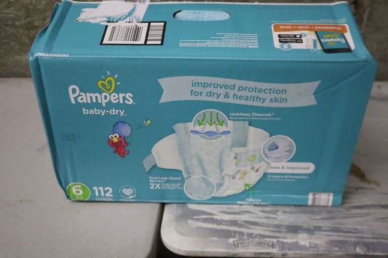 112 Pampers Diapers - Matthews Auctioneers
