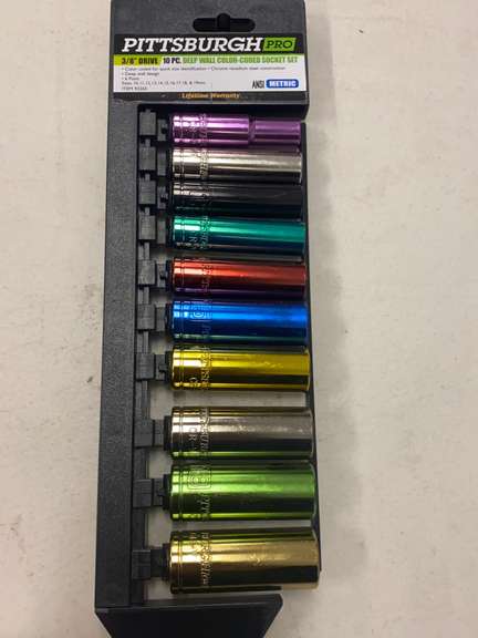 10pc Pittsburgh Deep Wall Color Socket Set - Matthews Auctioneers