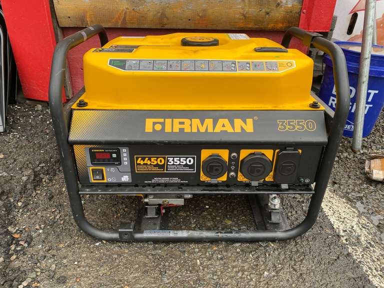 Firman 4450 Watt Generator - Matthews Auctioneers