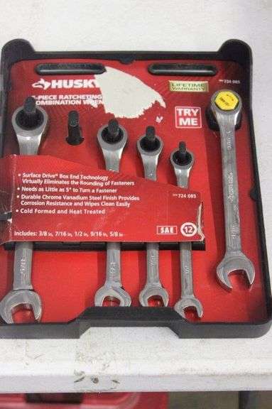 Husky Ratcheting Combination Wrench Set - Matthews Auctioneers