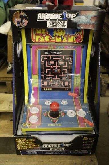 Table Top Pac-Man Arcade Game - Matthews Auctioneers