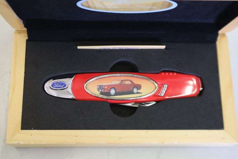 Ford Mustang Knife w/ Wood Box - Matthews Auctioneers
