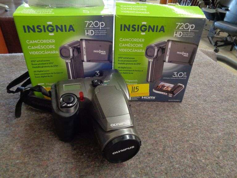 1 LOT-(1) OLYMPUS CAMERA & (2) INSIGNIA CAMERAS - Matthews Auctioneers