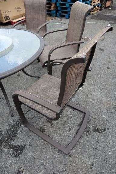 7 pc Patio Set - Has been used - Matthews Auctioneers