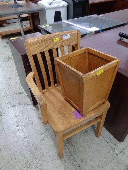 1 LOT-WOOD CHAIR & TRASH CAN - Matthews Auctioneers