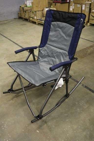 Folding Rocker chair - 1 arm rest has a bolt missing - Matthews Auctioneers
