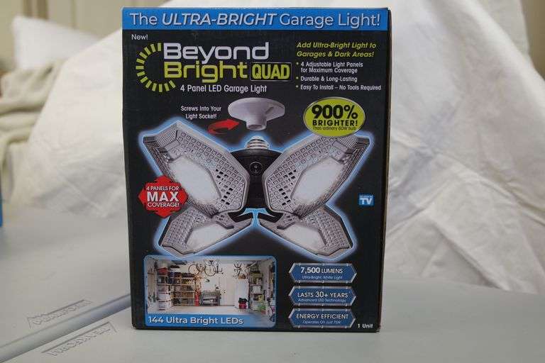 BEYOND BRIGHT 4 PANEL LED GARAGE LIGHT - Matthews Auctioneers