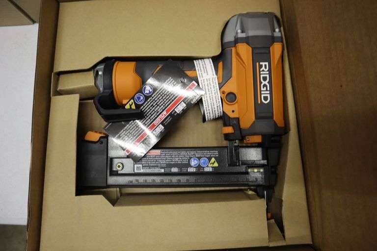 Ridgid 18 gauge finish stapler - Matthews Auctioneers