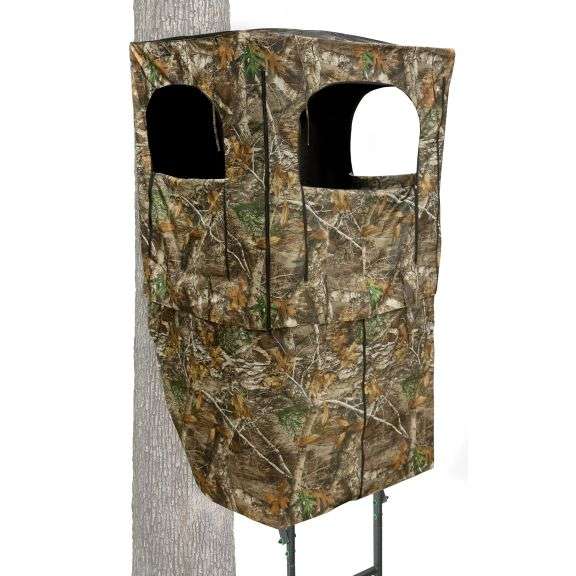 Realtree 18' Double Trouble 2 person hunting ladderstand with enclosure ...