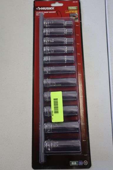 Husky 11 pc deep socket set - Matthews Auctioneers