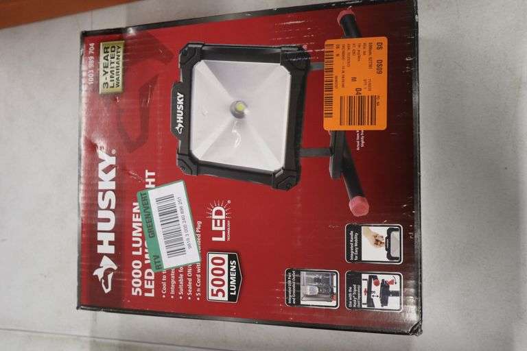Husky 5000 Lumen LED Work Light - Matthews Auctioneers
