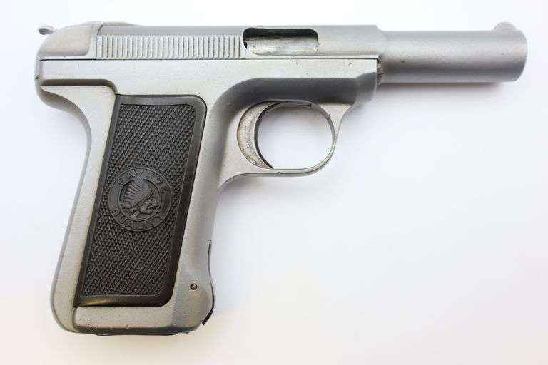 Savage Model 1907 32 Auto - Matthews Auctioneers