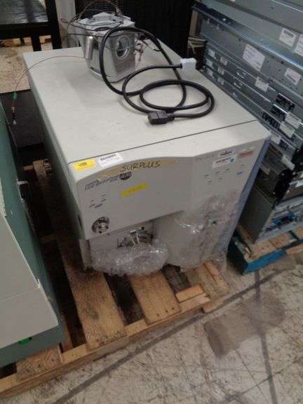 1 -TSQ QUANTUM ULTRA LCMS SYSTEM - Matthews Auctioneers