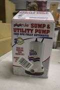 Rule sump and utility pump 1800 gph fully automatic - Matthews Auctioneers