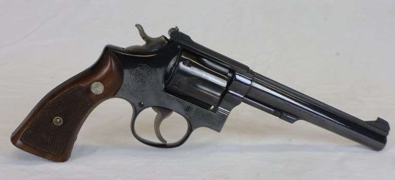 Smith & Wesson 22 Long Rifle CTG Revolver - Matthews Auctioneers
