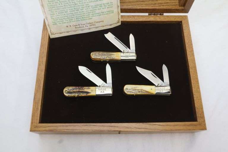 Case XX Genuine Stag Barlow Set with Wood Display - Matthews Auctioneers