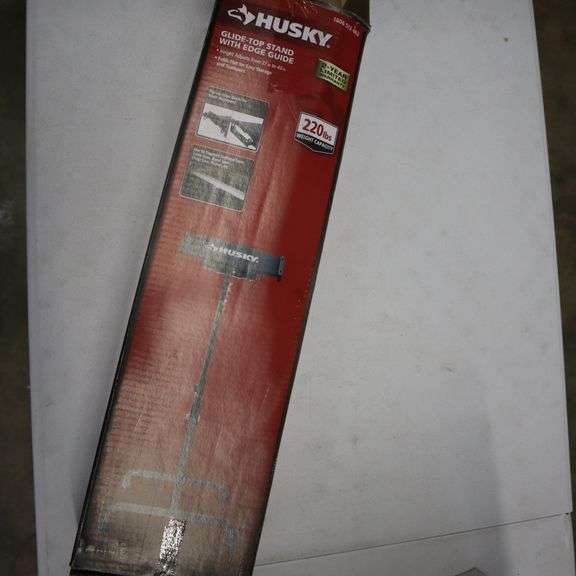 Husky Glide Top Stand with edge guide - Matthews Auctioneers