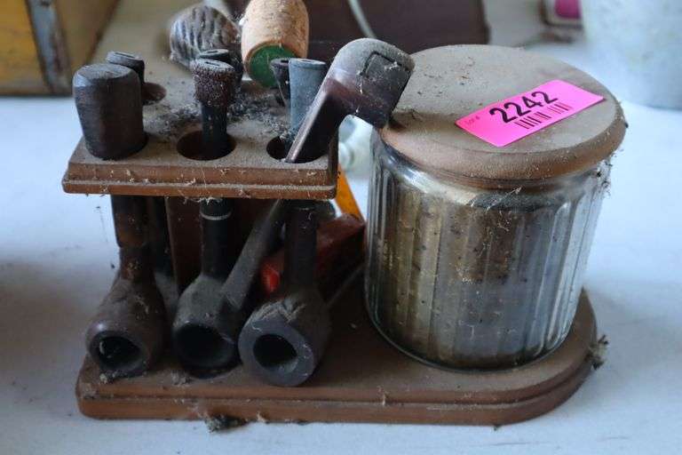 Vintage Pipes - Matthews Auctioneers