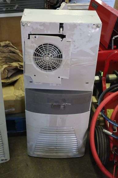 Rittal Model SK 3328540 enclosure cooling unit - Matthews Auctioneers
