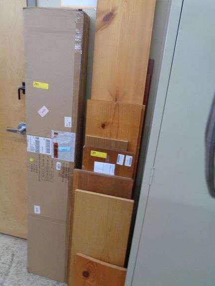 1 LOT-WOODEN BOARDS (VARIOUS LENGTHS) - Matthews Auctioneers