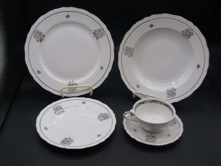 Approximately 47 pcs - Seltmann Weiden Silver Roses Pattern Dish and ...