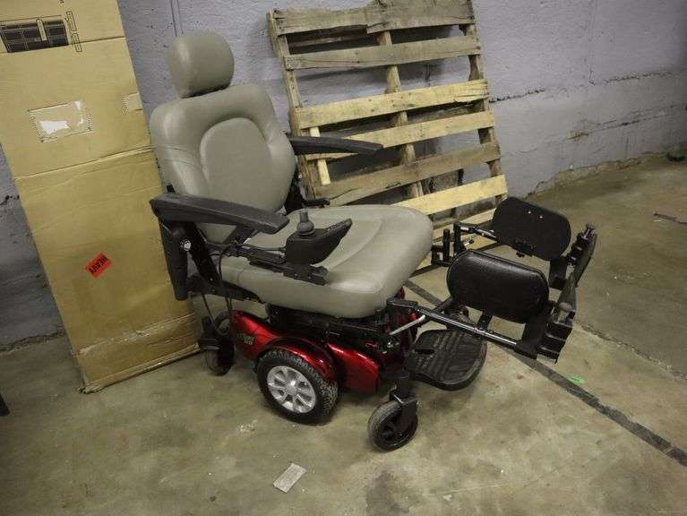 Golden Compass HD Power Chair - Tested and working - Matthews Auctioneers