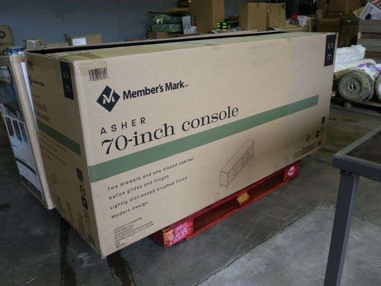 Member's Mark Asher 70" Console - Matthews Auctioneers