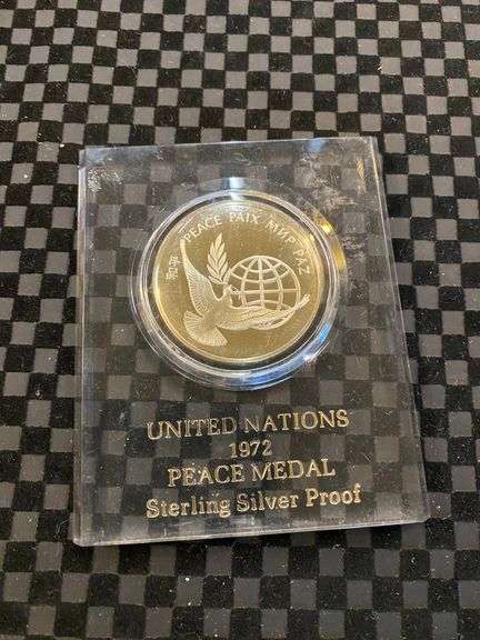 1972 United Nations peace medal sterling silver proof coin - Matthews ...