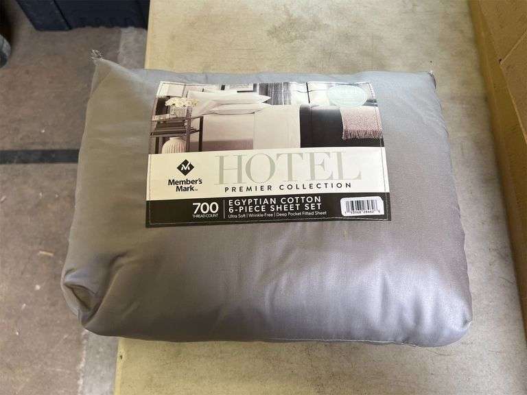 Members Mark 6pc queen Sheet Set - Matthews Auctioneers