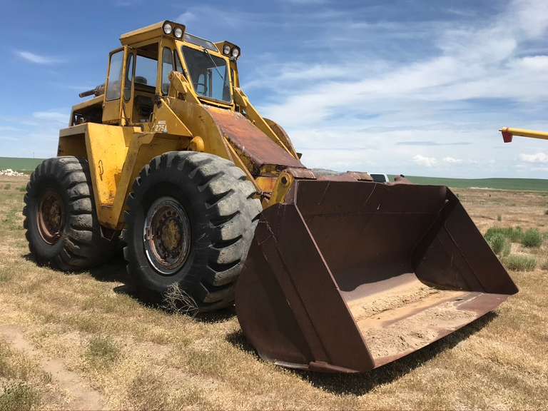 Michigan Clark 275A Wheel Loader - Musser Bros. Inc.