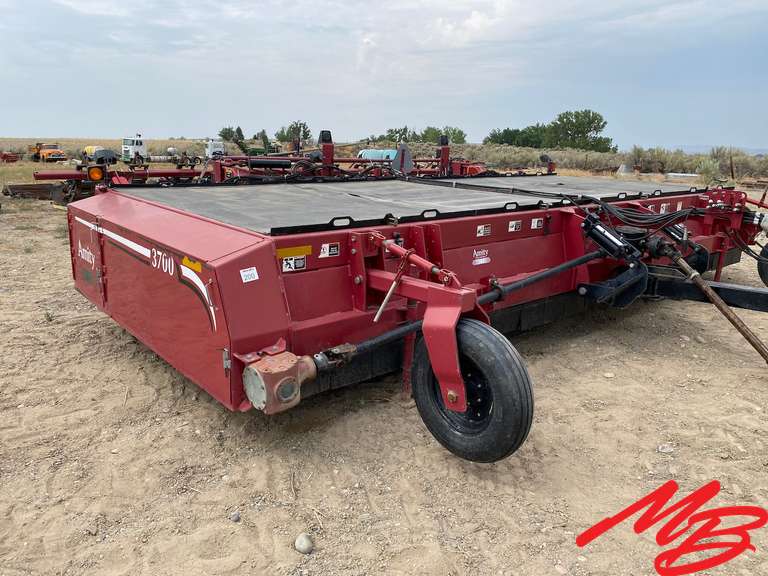 2013 Amity 3700 Beet Defoliator, 12 Row 22" - Musser Bros Inc