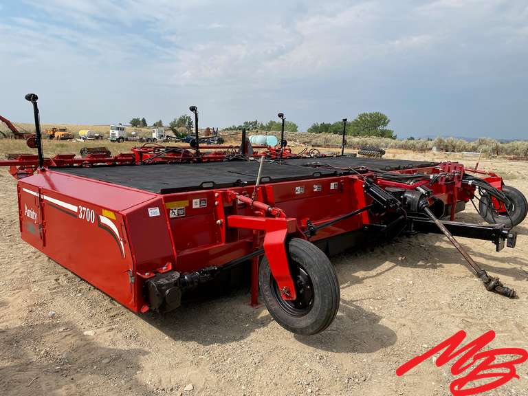 2013 Amity 3700 Beet Defoliator, 12 Row 22" - Musser Bros Inc