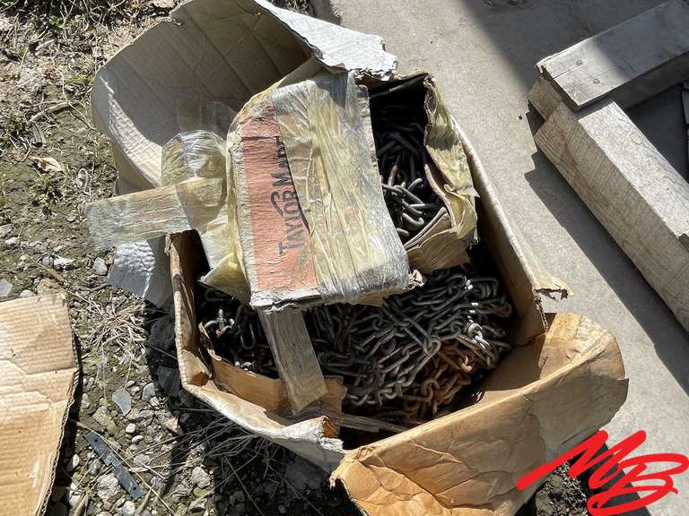 Box of tire chains - various sizes - Musser Bros Inc