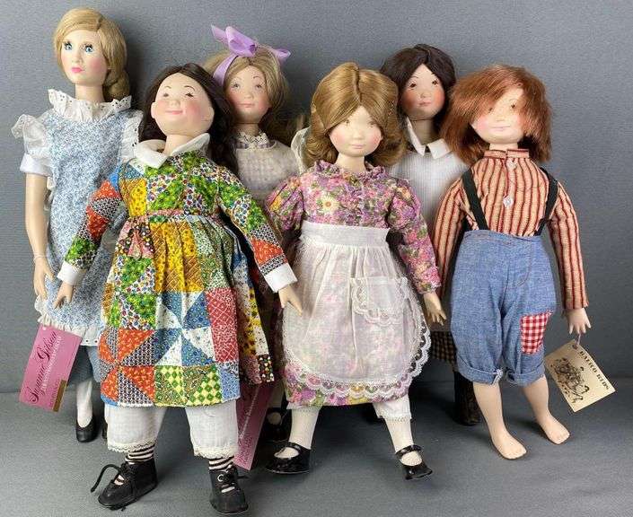 Group of Suzanne Gibson Kalico Kids Dolls - Matthew Bullock Auctioneers