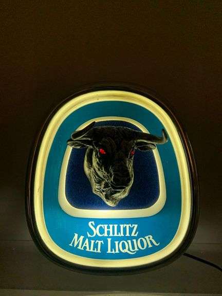 Schlitz Malt Liquor Light Up Advertising Bulls Head Beer Sign - Matthew ...