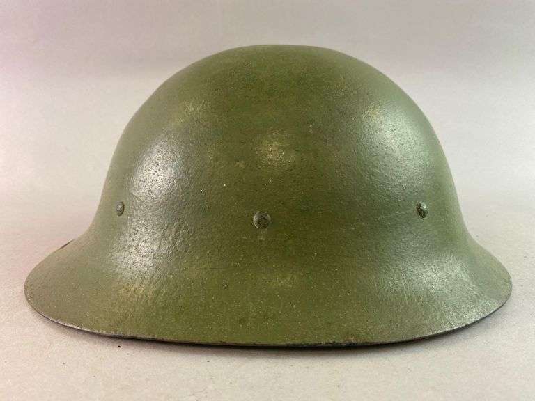 WW1 Dutch M16 Helmet - Matthew Bullock Auctioneers