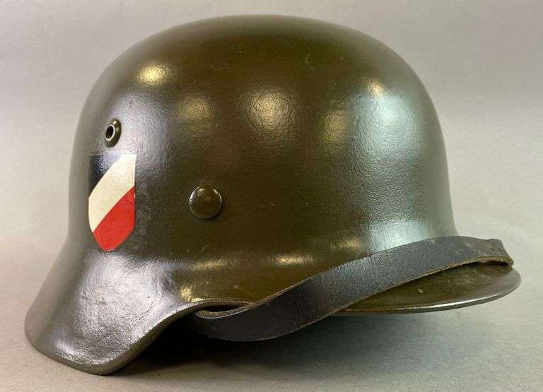WW2 German M35 Helmet - Matthew Bullock Auctioneers
